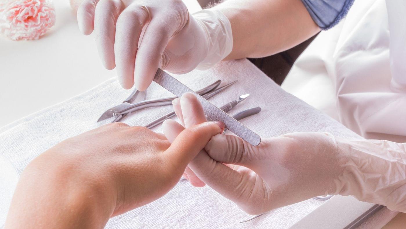 Explore 2024 Manicure Trends: Smart, Stylish & Sustainable